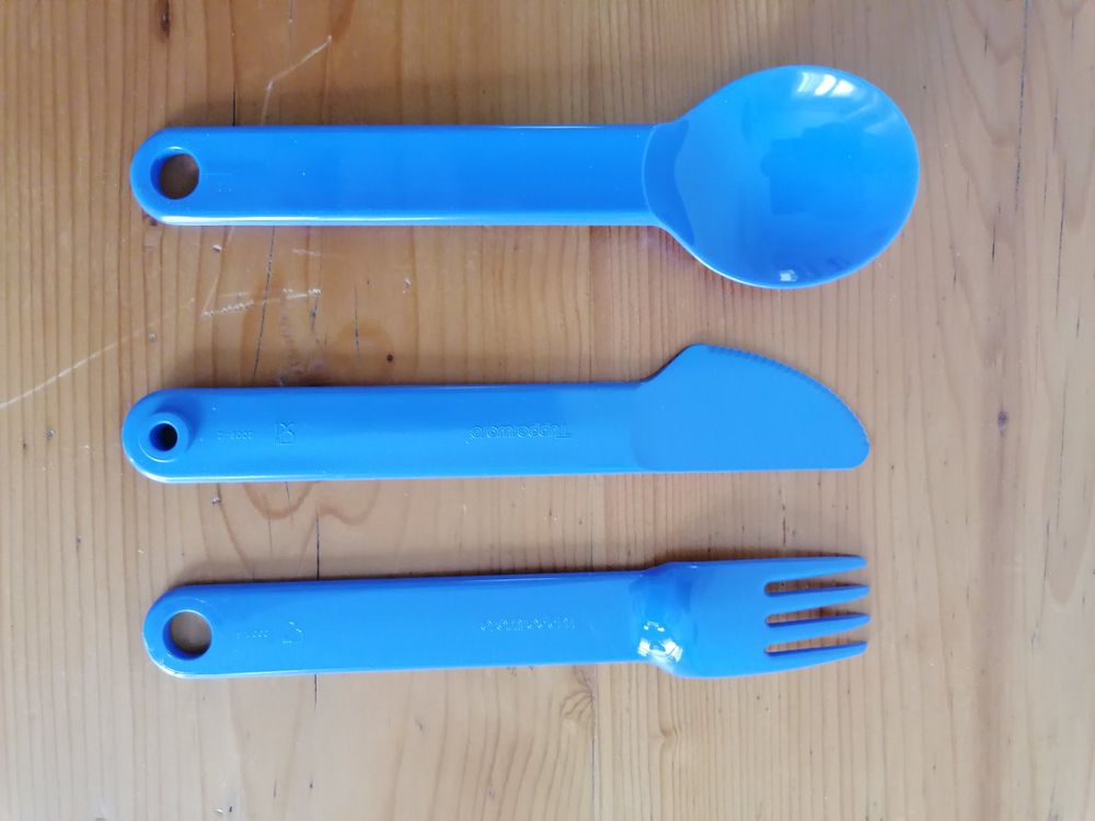 Tupperware Besteck (Neu (gemäss Beschreibung)) in ennetmoos für CHF 8 ...