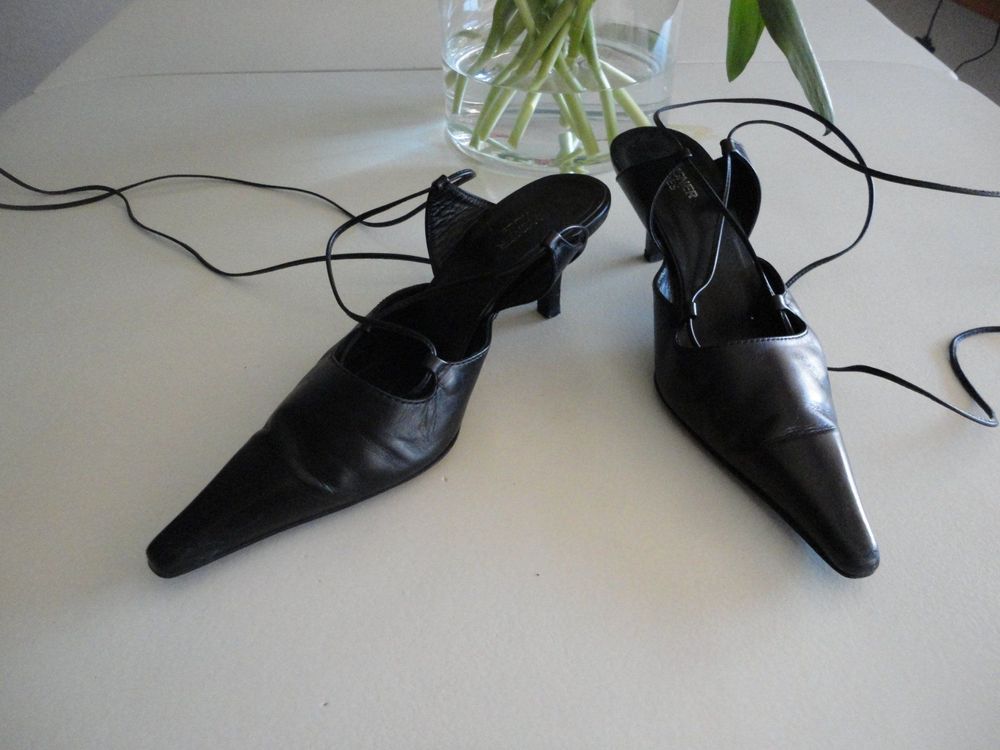 Leder String Pumps (Gebraucht) in Bonstetten für CHF 20 – mit Lieferung ...