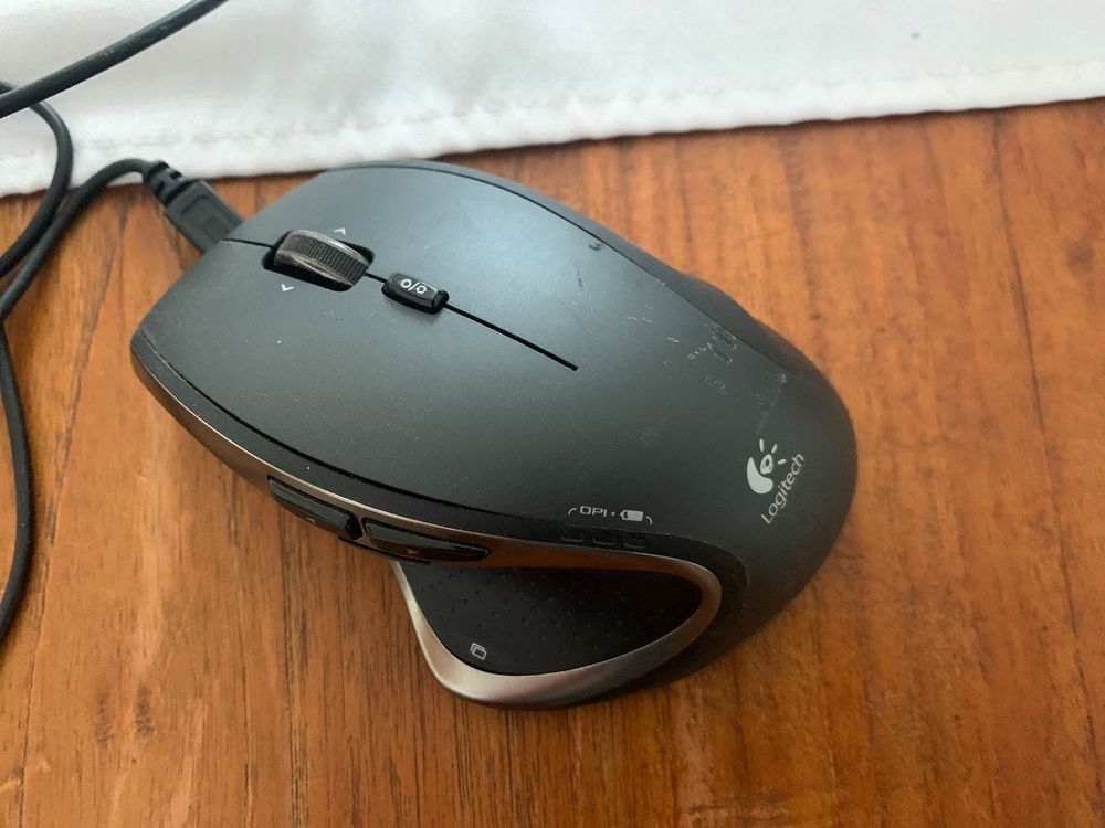 Logitech Performance MX Mouse | Kaufen auf Ricardo