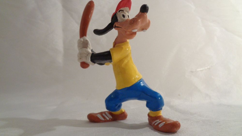 Goofy - Figur von Bully West Germany ab Fr. 4.- (Gebraucht) in Bellach für CHF 4 – mit Lieferung ...