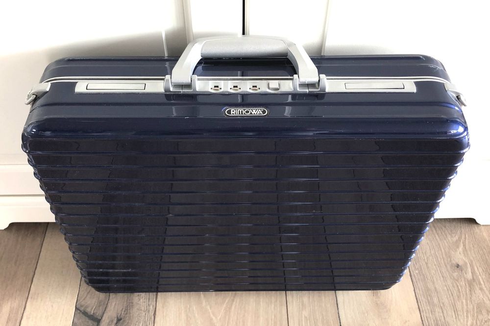Aktenkoffer von der Top Marke Rimowa, mit Zahlenschloss. | Kaufen auf ...