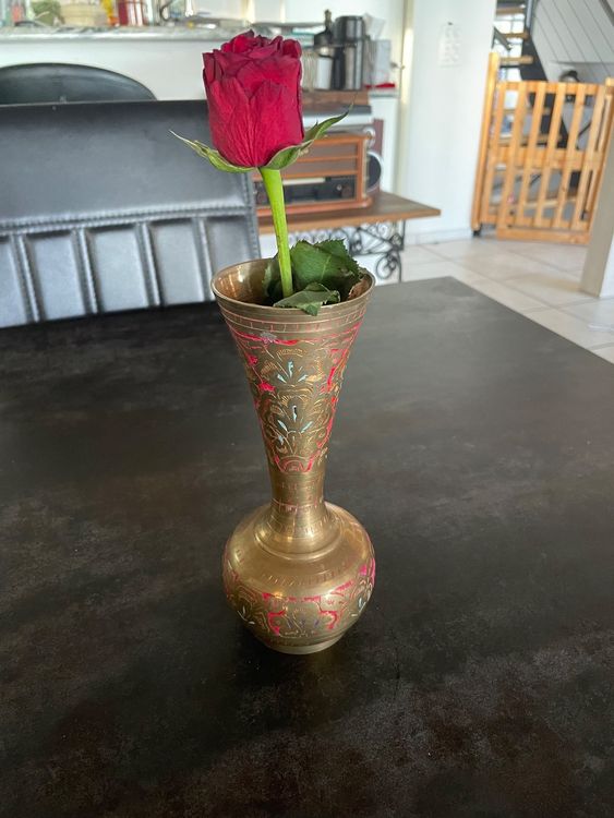 Ancien Vase en Laiton (Gebraucht) in Vallamand für CHF 10 – mit ...