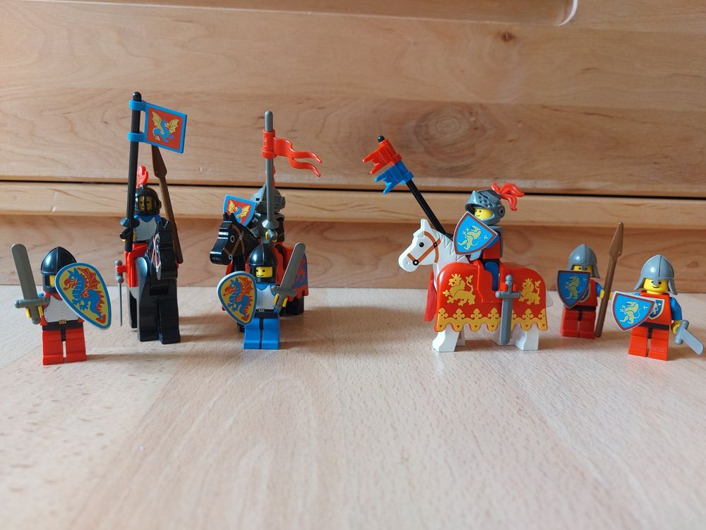 Lego Ritter Figuren Castle/Pferd Turnier (Gebraucht) in Thun für CHF 66 ...