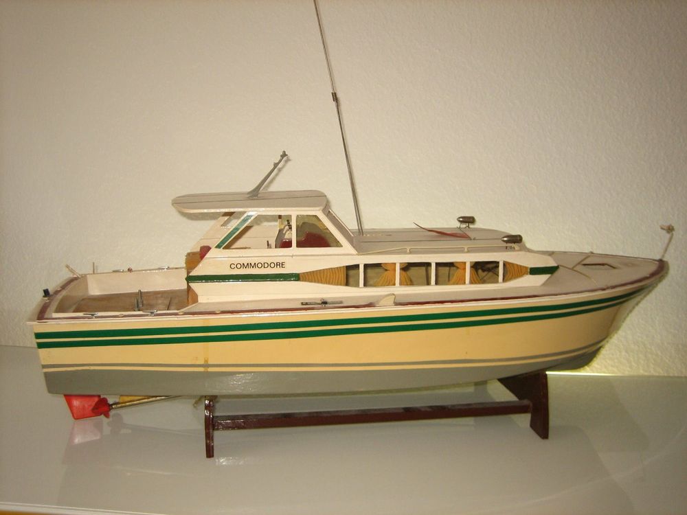 Vintage RC Graupner Commodore Schiff | Kaufen auf Ricardo