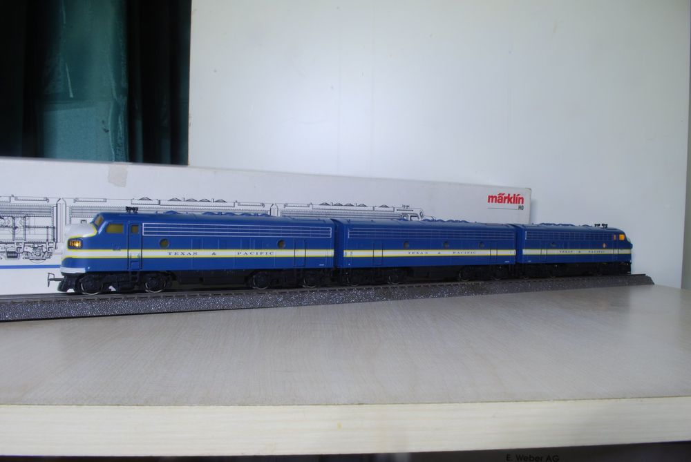 Märklin US EMD F7 A/B/A Texas Digital 2x 5***** Motor LED | Kaufen auf Ricardo