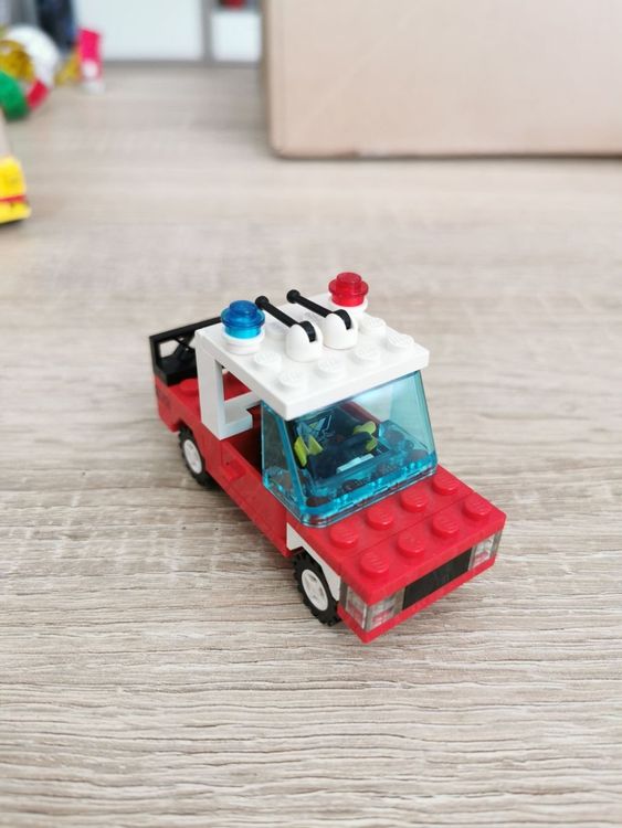 Lego City Retro Polizei Auto aus 80/90er Jahre (Gebraucht) in Hinwil ...