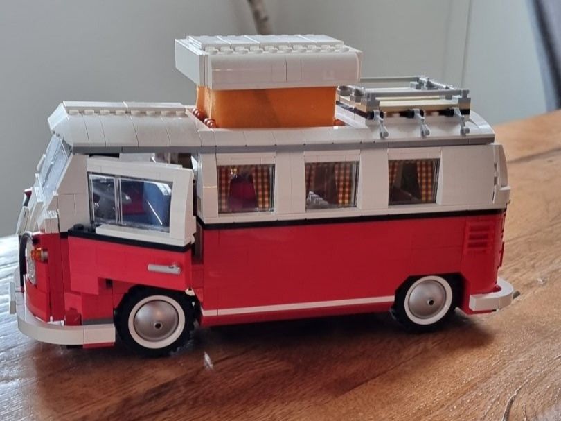 Zusammengebauter Lego VW Bus (Lego Creator 10220) | Kaufen auf Ricardo