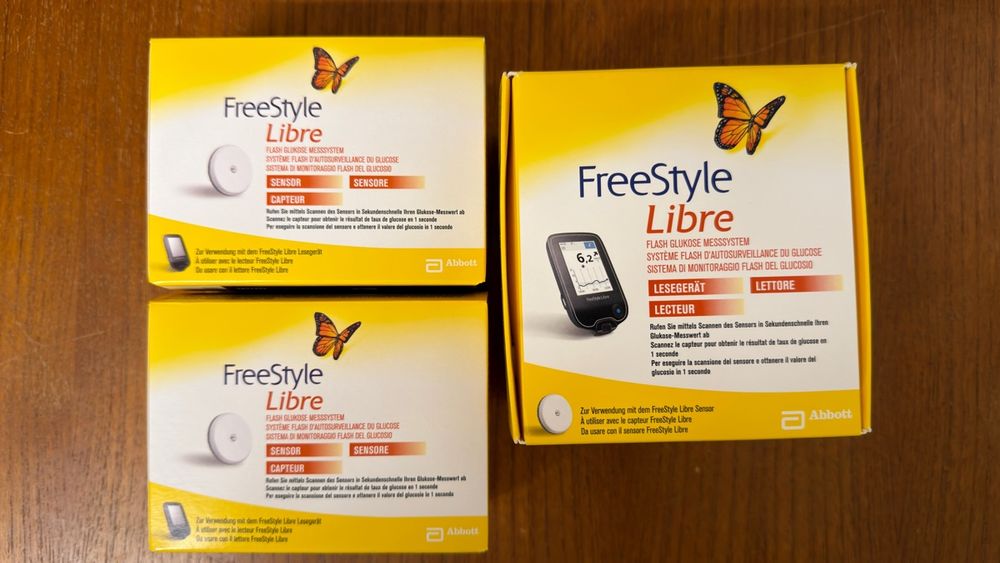 Freestyle Libre Flash Glucose Monitoring System + 2 Sensors (Neu und ...