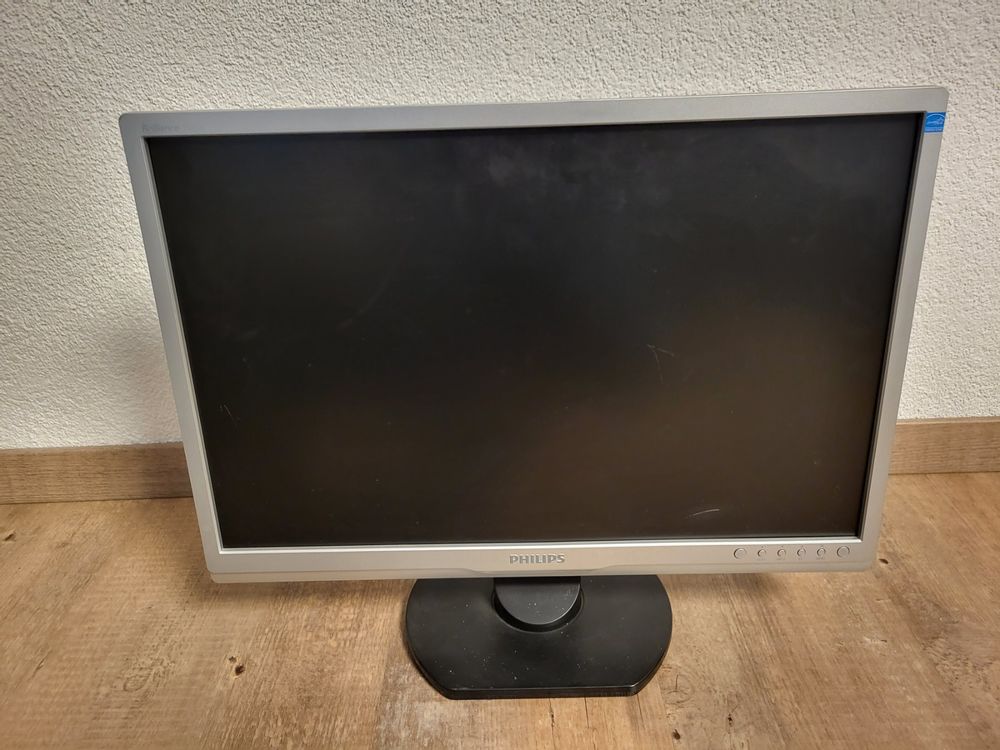 PHILIPS Brilliance 220SW (Gebraucht) in für CHF 1 – nur Abholung auf ...