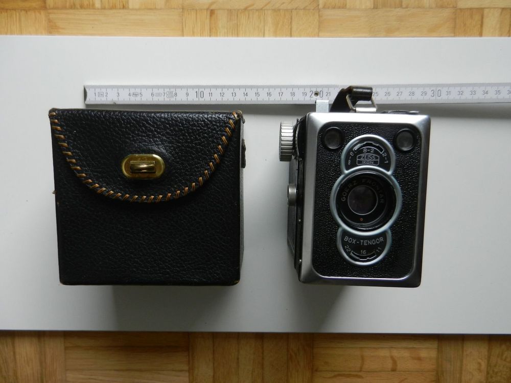 Zeiss Ikon Box Tengor mit Etui (Gebraucht) in Ittigen für CHF 5 – nur ...
