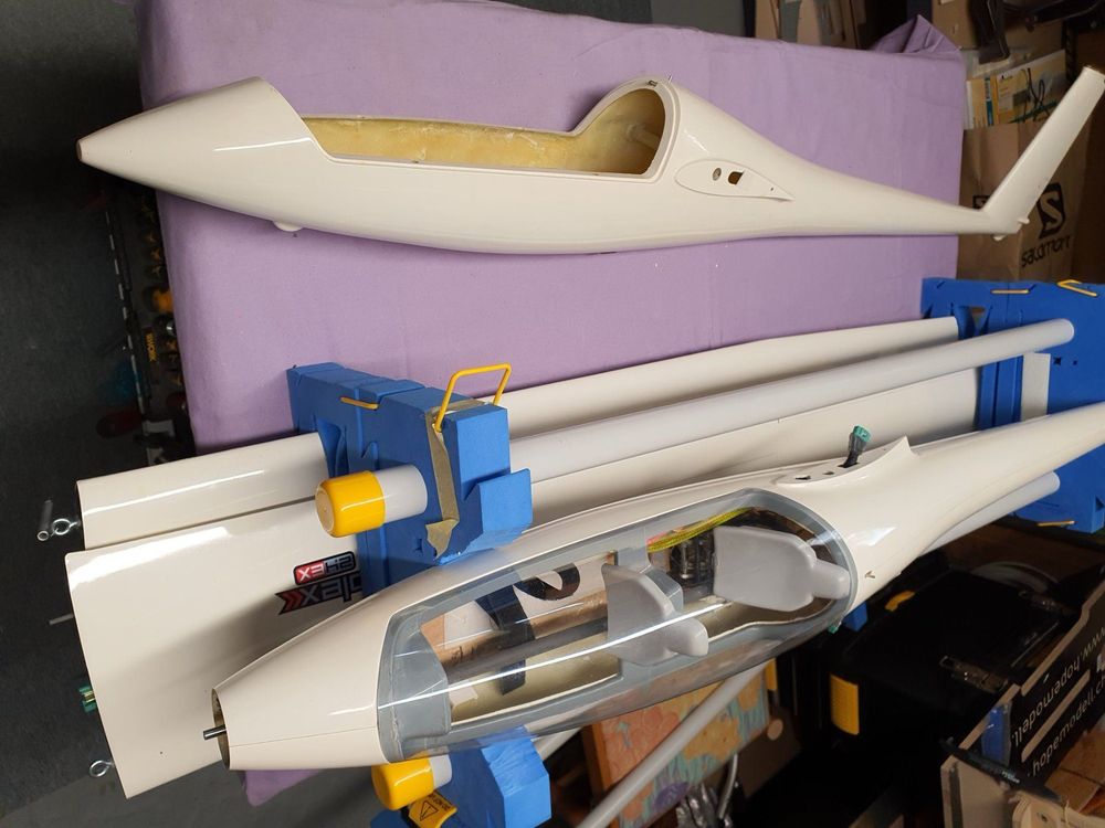 Duo Discus 3 Meter voll GFK - Lenger (Difettoso) a Niedergösgen per CHF ...
