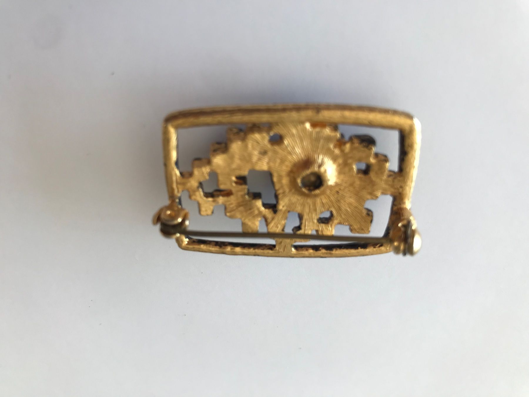 Broche vintage dorée avec pierre violette, bijou chic (52) (D'occasion ...