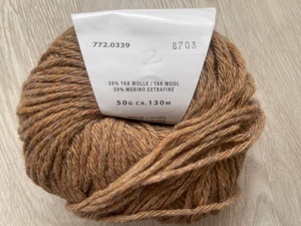 Yak-Wolle: Yak von Lang, 2 Knäuel (Neu (gemäss Beschreibung)) in ...