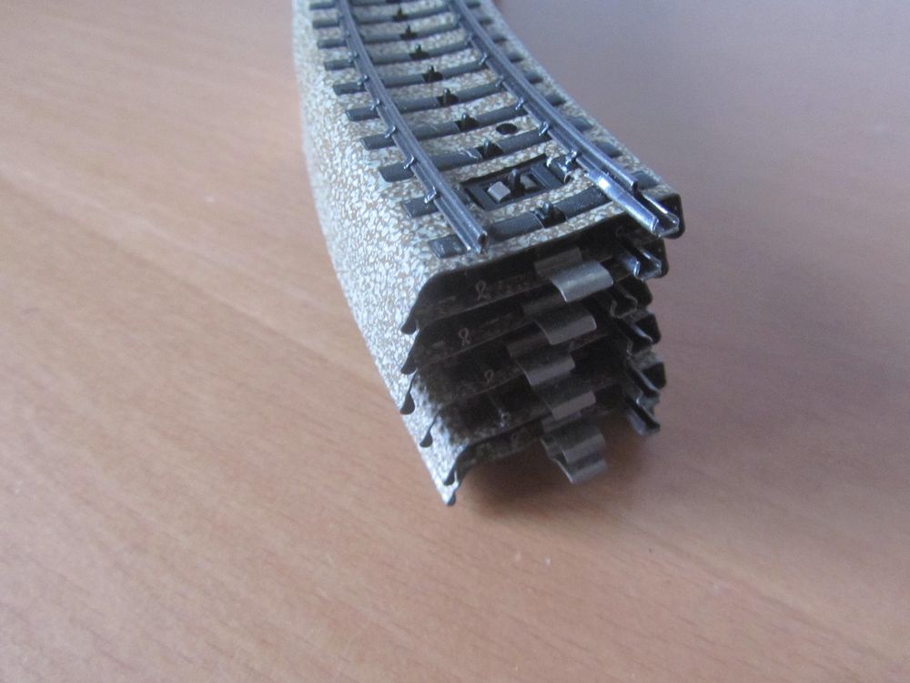 Märklin Ho 6x 5120 Voies courbes / Gebogenes M-Gleis (Gebraucht) in Porrentruy für CHF 4 – mit ...