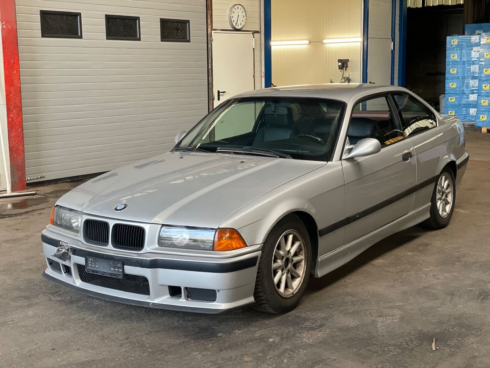 BMW 325i Coupé E36 | Kaufen auf Ricardo