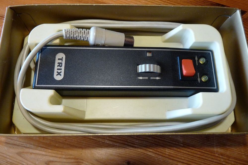 TELECOMMANDE POUR TRANSFORMATEUR TRIX MASTER PROFI 5520 (Gebraucht) in Crête à l'Oeil - Les ...