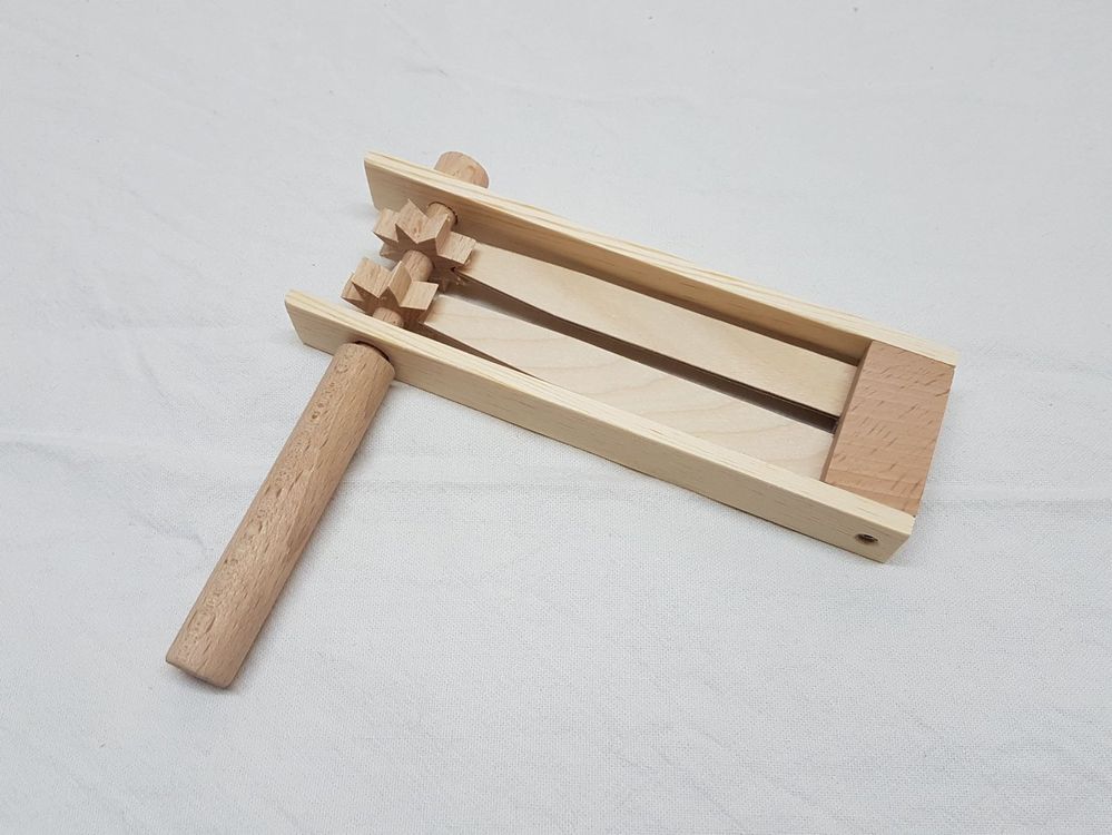 Holzrätsche für Kinder - 2er Ratsche (Neu und originalverpackt) in ...