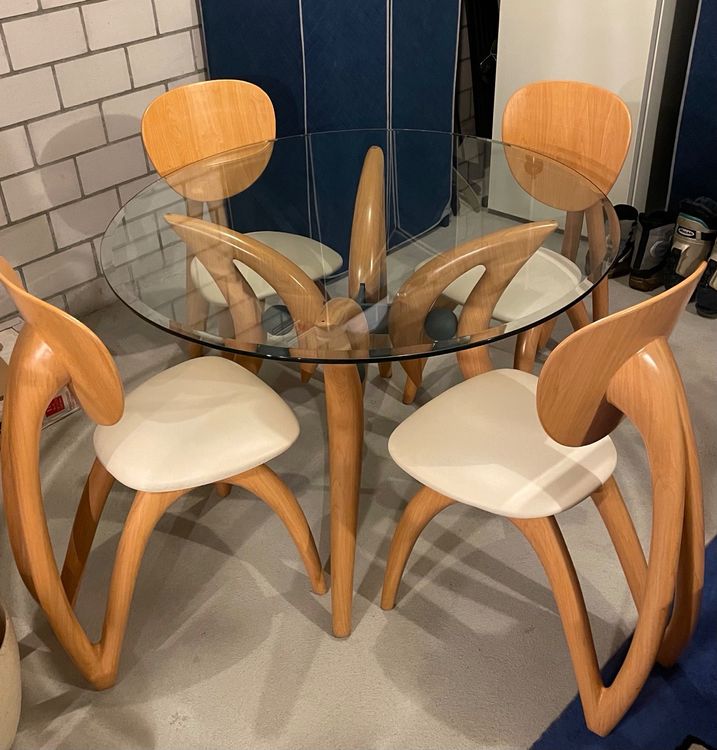 Stilvolle Esstisch Rund Glas Mit 4 Stuehlen Bild