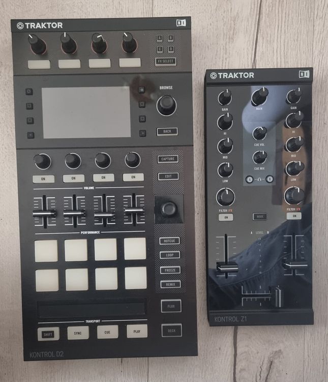 Native Instrument - Traktor D2 + Z1 (Gebraucht) in Jouxtens-mezery für ...