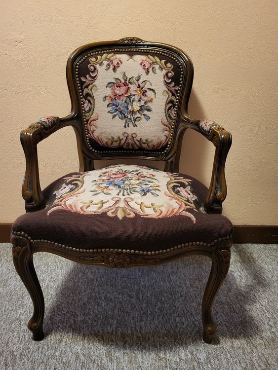 Antiker Gobelin Stuhl - Stilmöbel (Gebraucht) in Stüsslingen für CHF 149 – nur Abholung auf ...