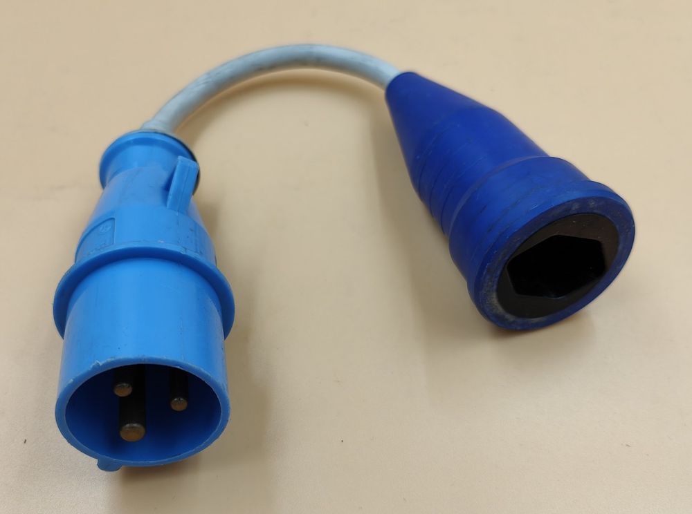 16A Kabel gem. Fotos | Kaufen auf Ricardo