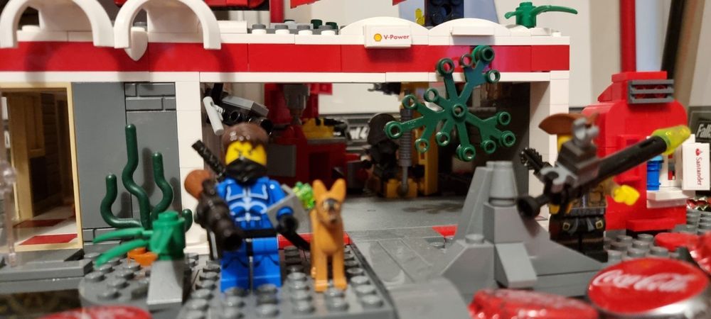 Fallout Red Rocket Gas Station LEGO MOC | Kaufen auf Ricardo