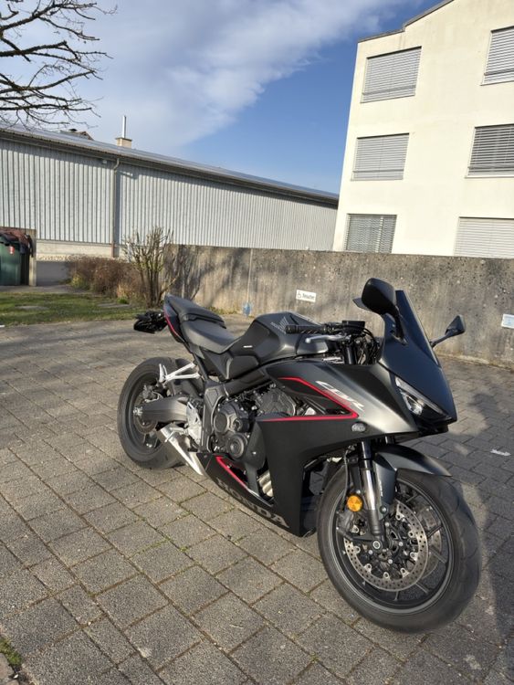 Honda CBR 650R 35kw (2024) – Topzustand, Garantie bis 2028, (Neu ...