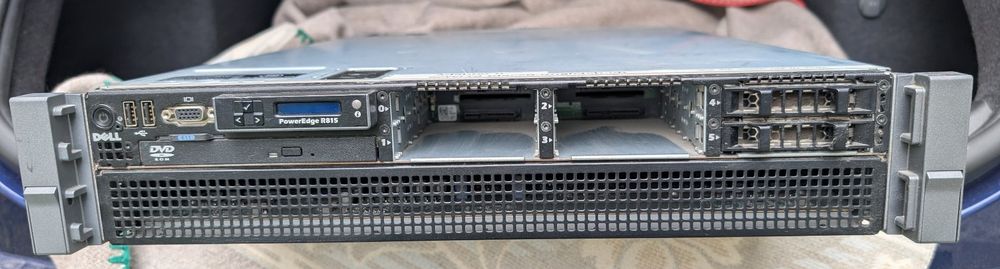 Dell R815 Server mit 256GB RAM, 32 Cores (Gebraucht) in Lachen SZ für ...