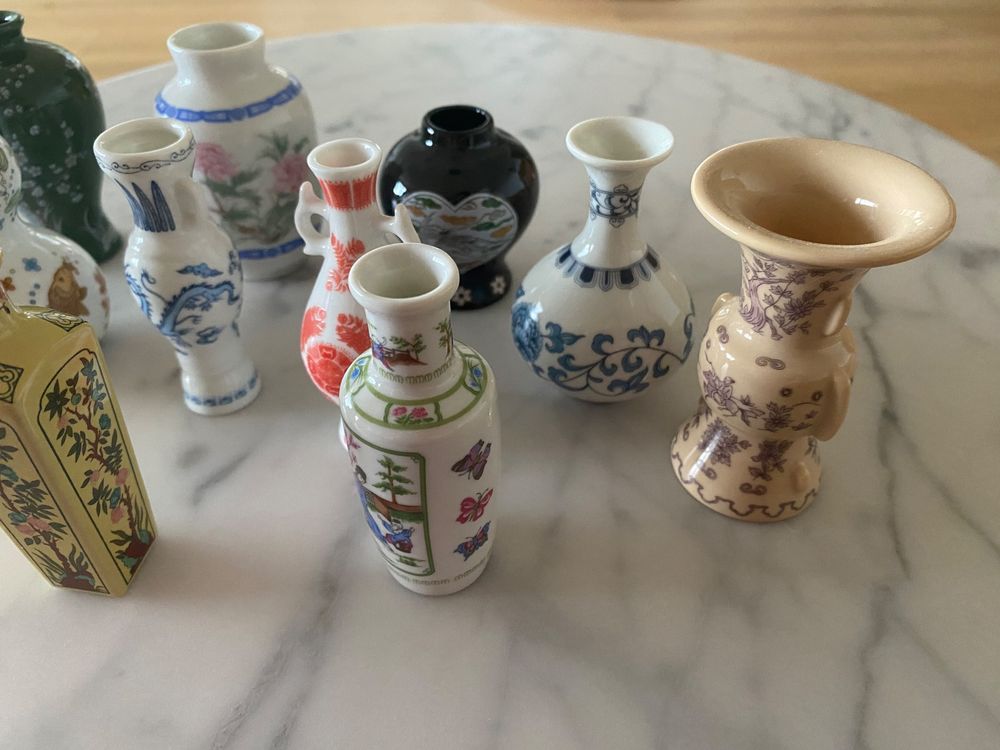 Japanische Porzellan-Vasen, 10er Set | Kaufen auf Ricardo
