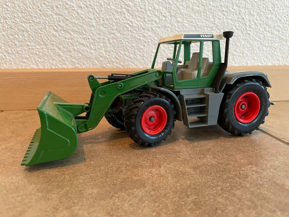 SIKU Fendt Xylon (Neu und originalverpackt) in Kreuzlingen für CHF 55 ...