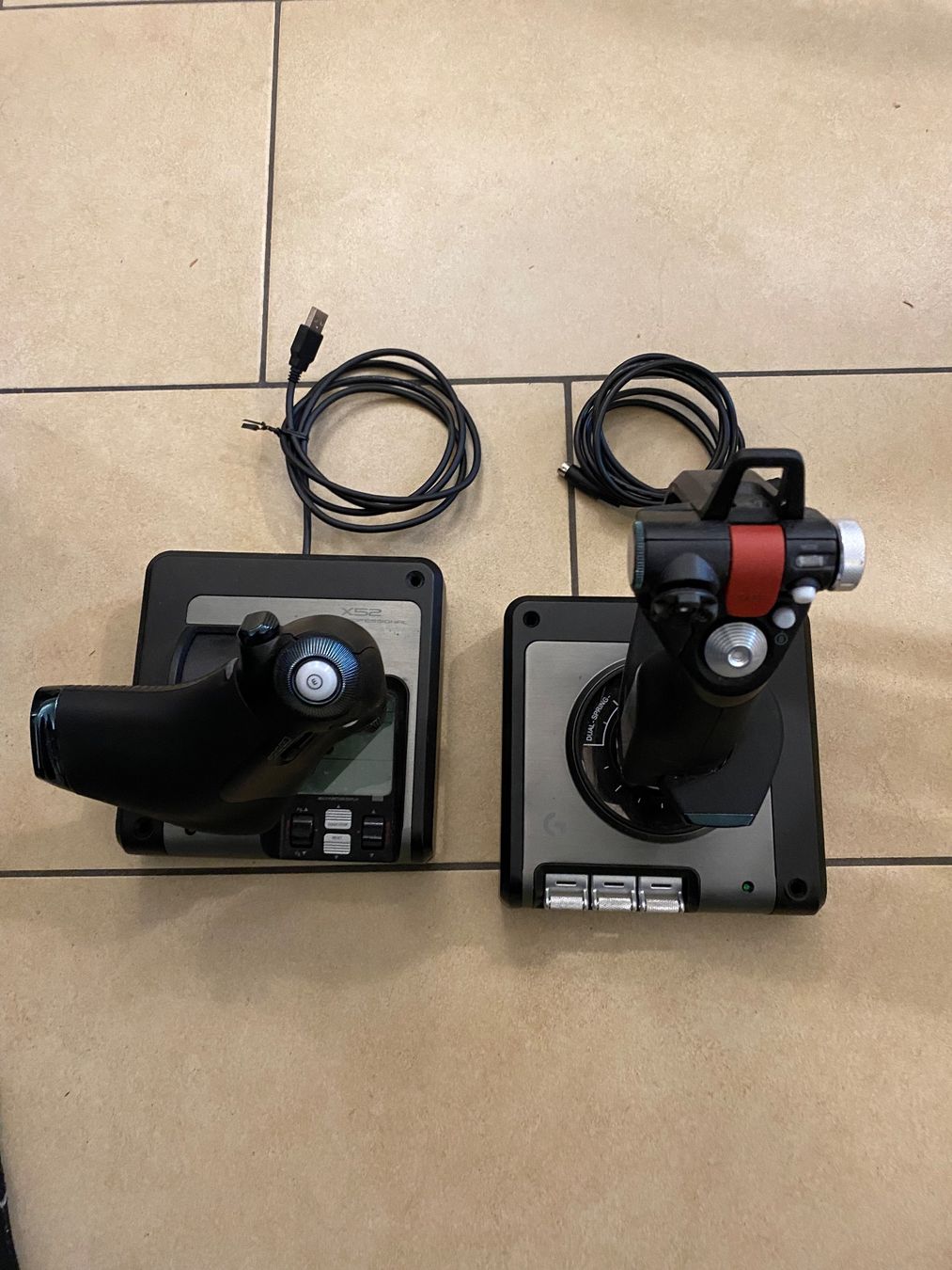 Logitech X52 Professional HOTAS (Gebraucht) in Locarno für CHF 50 – mit ...