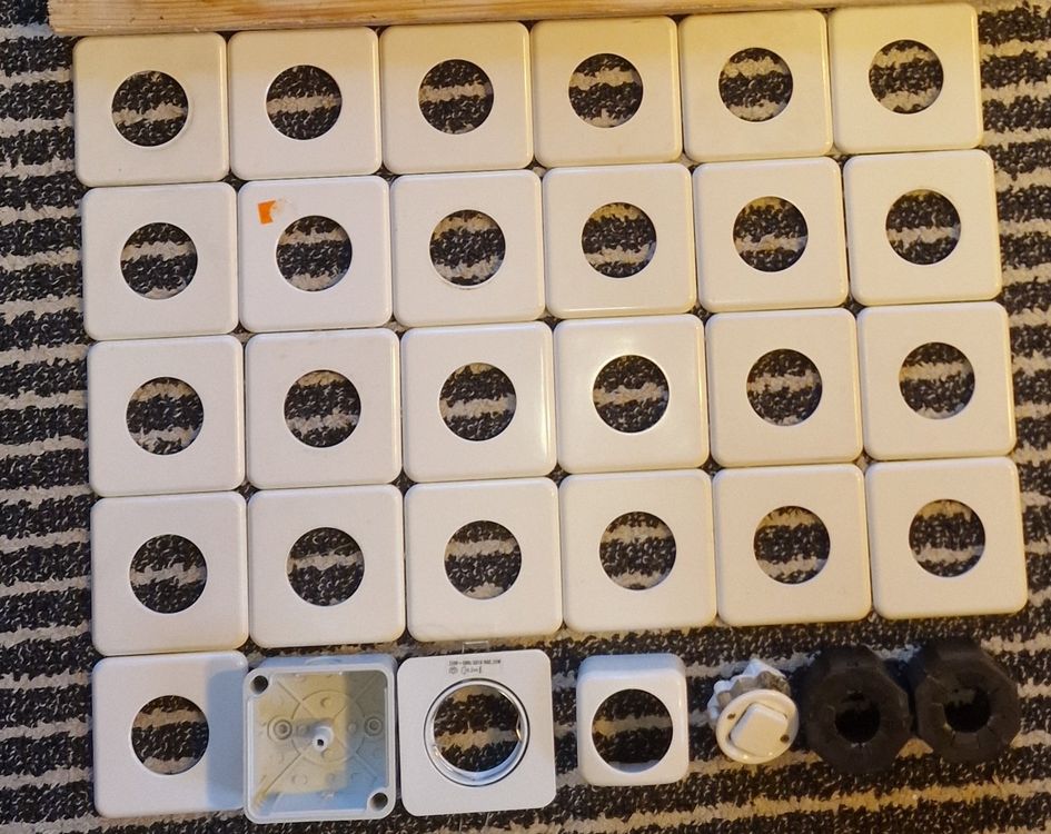 Elektromaterial (Gebraucht) in Herzogenbuchsee für CHF 14 – mit ...