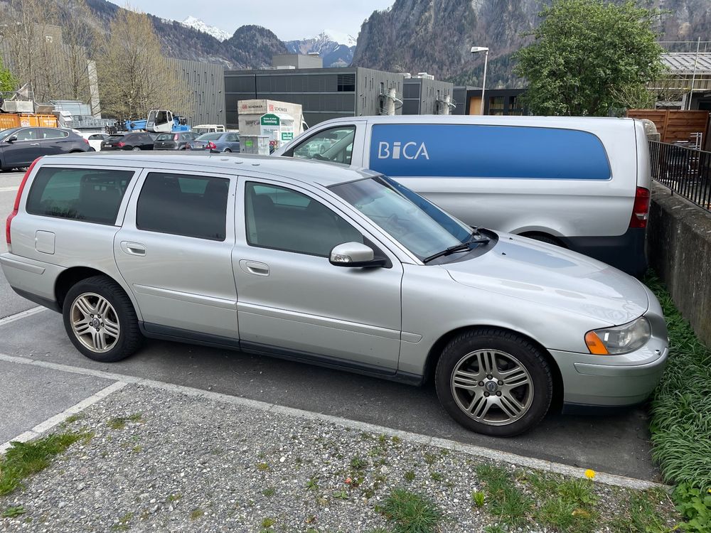 Volvo V70 D5 AWD | Kaufen auf Ricardo