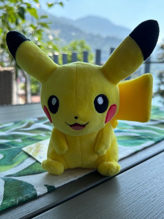 Pokémon Pikachu Plüschtier original Merchandise LIMITIERT! | Kaufen auf ...