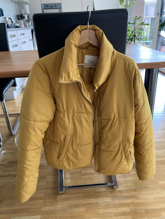 Stylish Mustard Puffer Jacket | Kaufen auf Ricardo