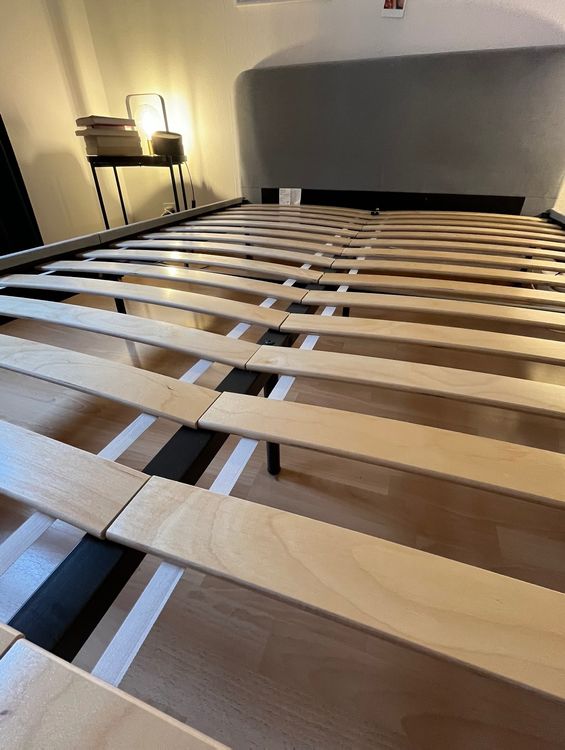 IKEA bed SLATTUM light grey, 140x200 cm + mattress MATRAND (Gebraucht ...