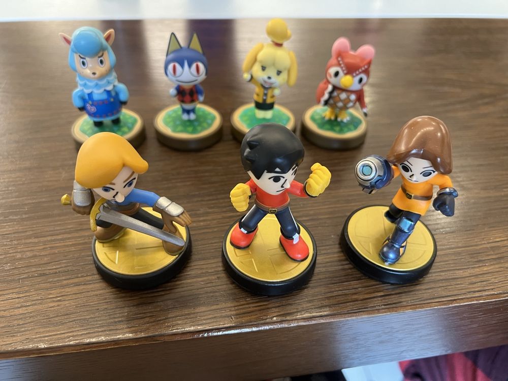 7 Amiibos Nintendo (Neu (gemäss Beschreibung)) in Hedingen für CHF 43 ...