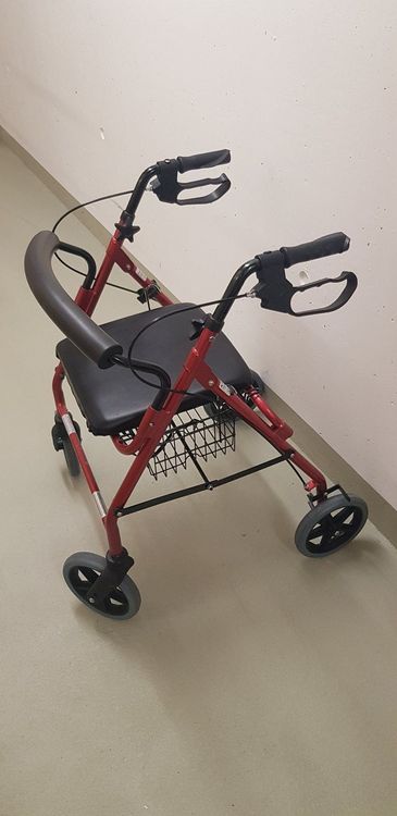 Rollator mit Sitzfläche | Kaufen auf Ricardo
