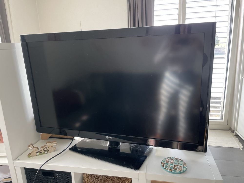 Lg Fernsehen (Gebraucht) in Uster für CHF 20 – nur Abholung auf Ricardo ...