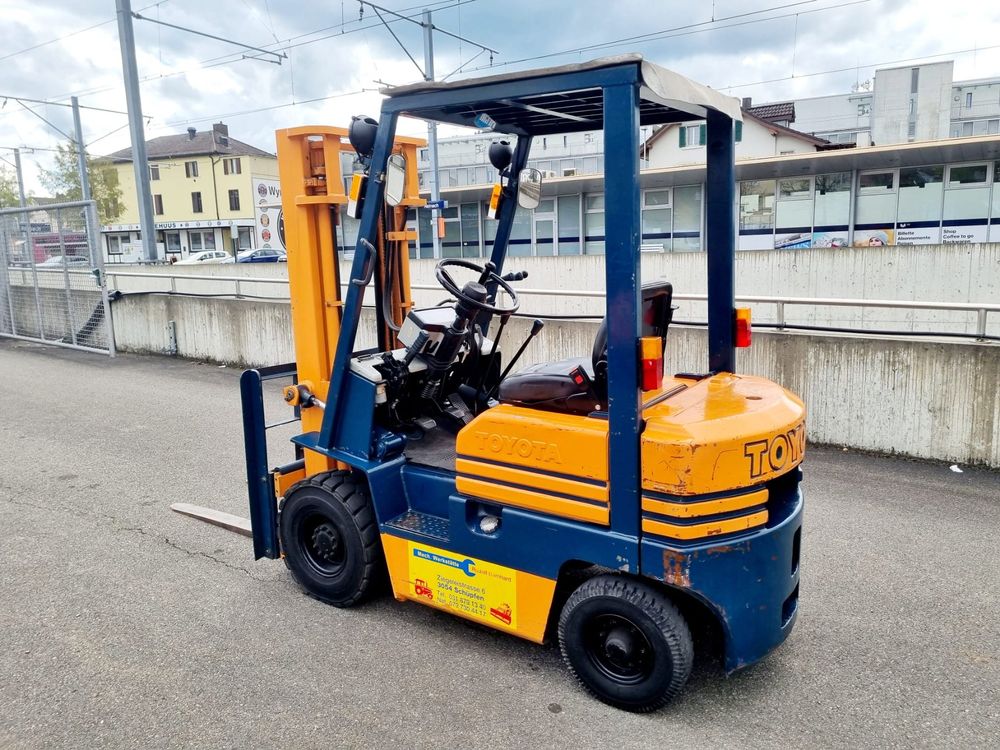 Gabelstapler Toyota 5FG15 mit Seitenhub (Gebraucht) in Menziken für CHF 5501 – nur Abholung auf ...