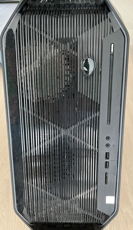 Alienware PC Gehäuse inkl Motherboard Intel i9 7900X 10core | Kaufen ...