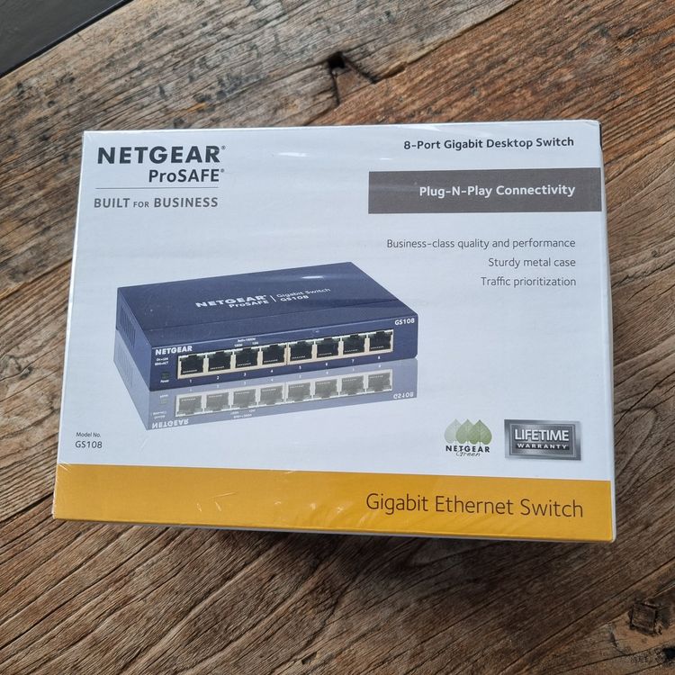 8-Port-Gigabit Desktop Switch (Neu und originalverpackt) in ...