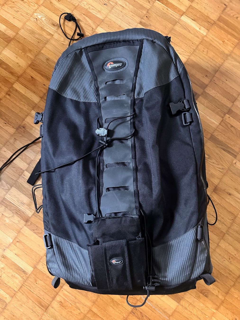 Lowepro Profi Fotorucksack Super Trekker AW ll (Gebraucht) in Köniz für ...