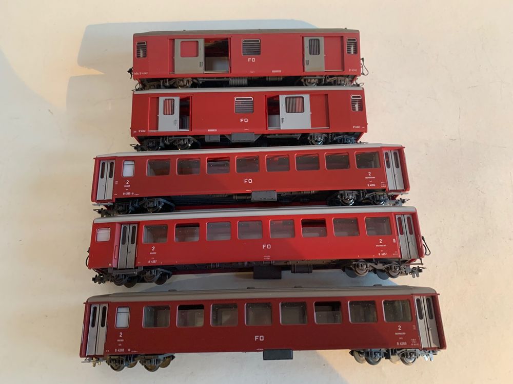 Bemo H0m: FO-Personenzug mit 2 Gepäck-, 3 Personenwagen (Gebraucht) in Speicher für CHF 100 ...