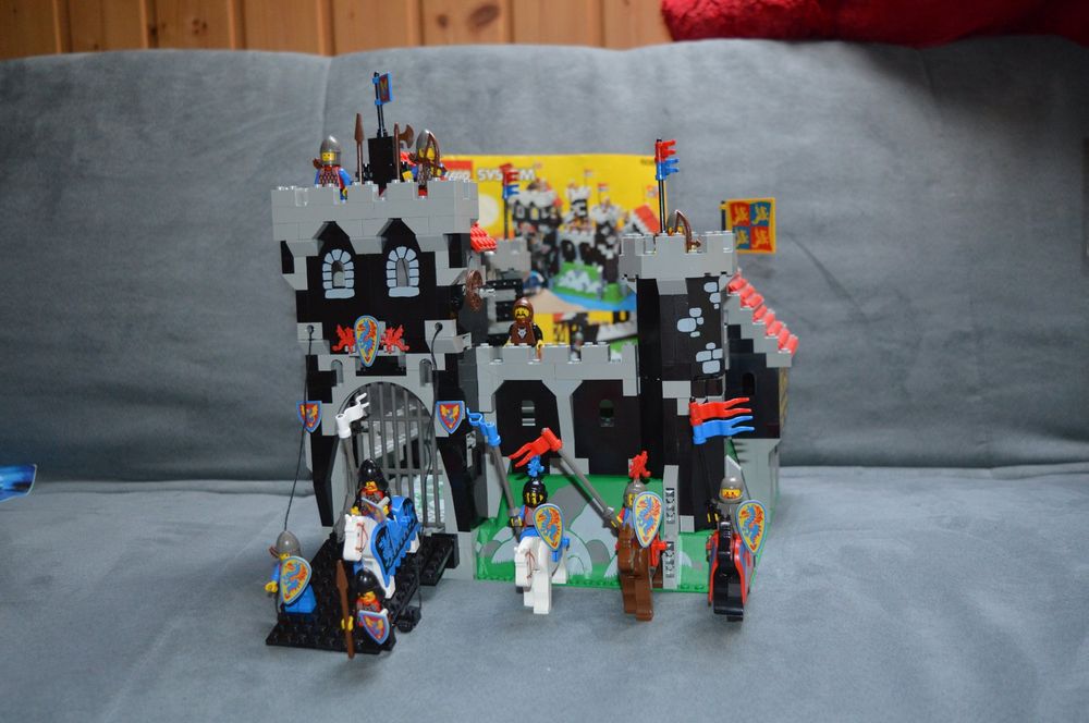 Lego Ritter Burg 6086 von 1992 – Selten/Komplett (Gebraucht) in Ricken ...