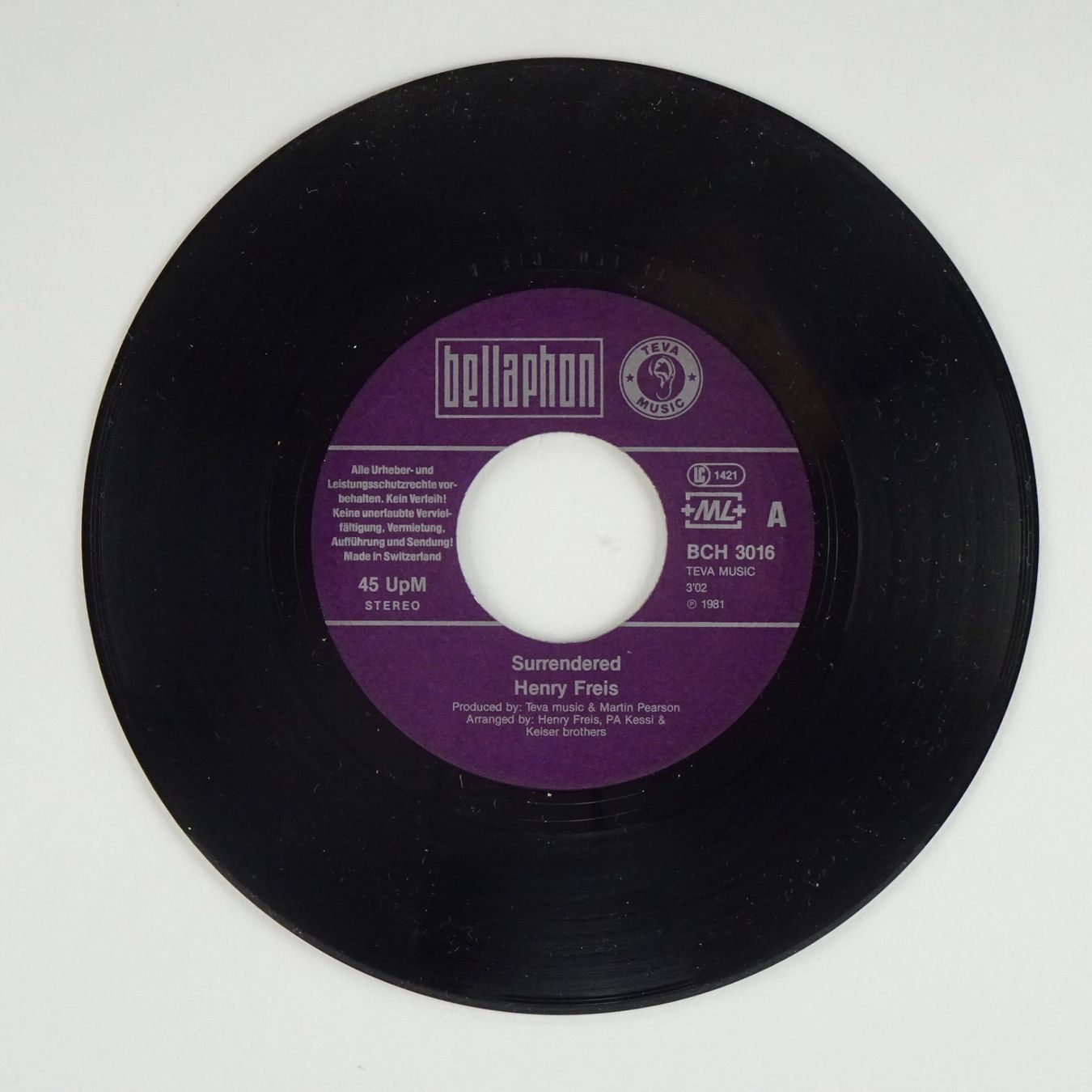 Freis Henry [CH] Ex-Krokus - Surrendered b/w Johnny Cecotto (Gebraucht ...