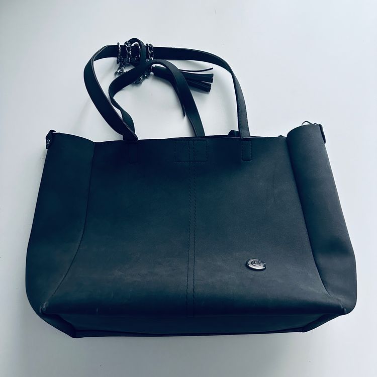 Wunderschöne Damen Hand Umhängetasche Tasche (Gebraucht) in Basel für ...