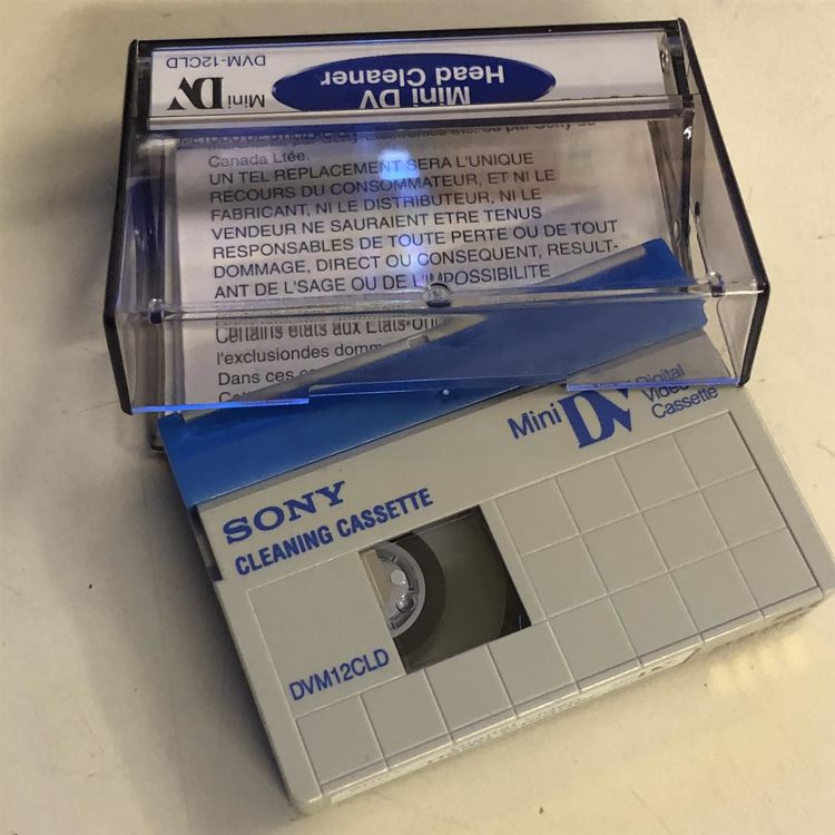 DVM-12CLD Mini DV Head Cleaner (Neu (gemäss Beschreibung)) in Neerach ...