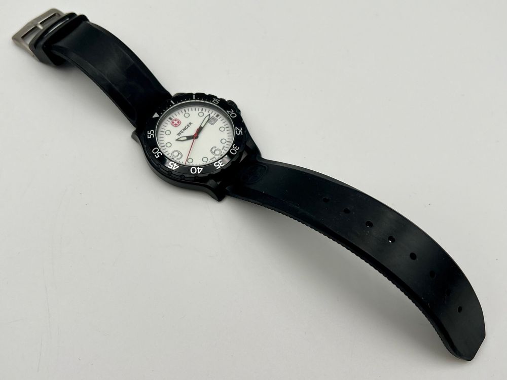 Wenger Ranger Herrenuhr 7090X Quartz Pre-Owned ab CHF 1! (Gebraucht) in ...