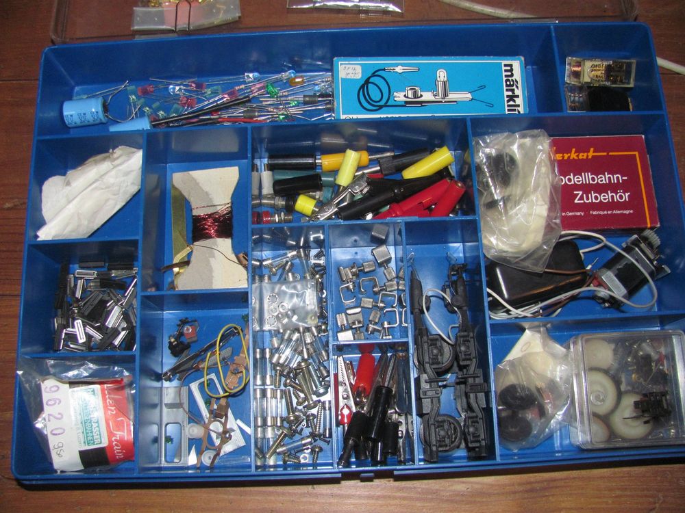 Fama Utz 0m Elektronikteile Rollmaterialteile Schienenteile (Gebraucht ...